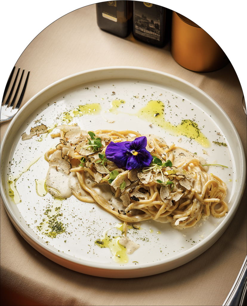 La Piazza - Italian Restaurant in Midtown Manhattan